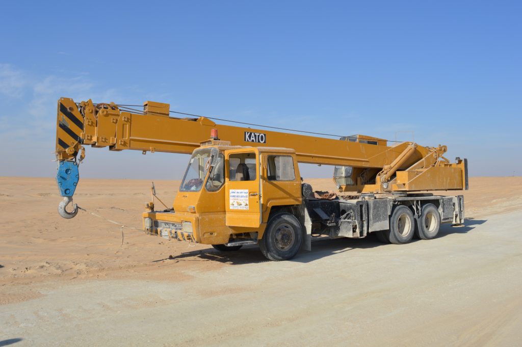 Streamlining Industrial Operations: The Advantages of Lorry Cranes for ...